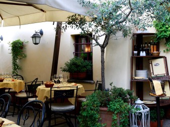 Il Chianti Restaurant Rome Italy Trevi Fountain | Tridente, Trevi